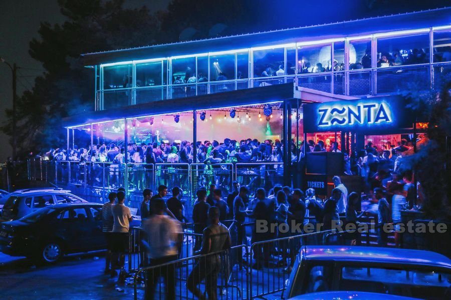 Split, Zenta, nightclub / catering