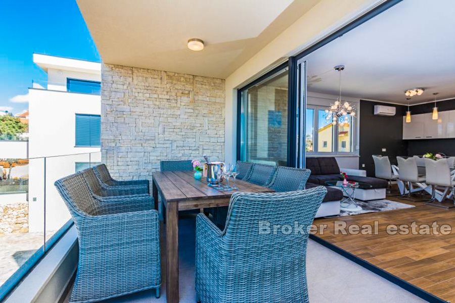 Ostrov Pag - luxusní apartmán, u moře a pláže